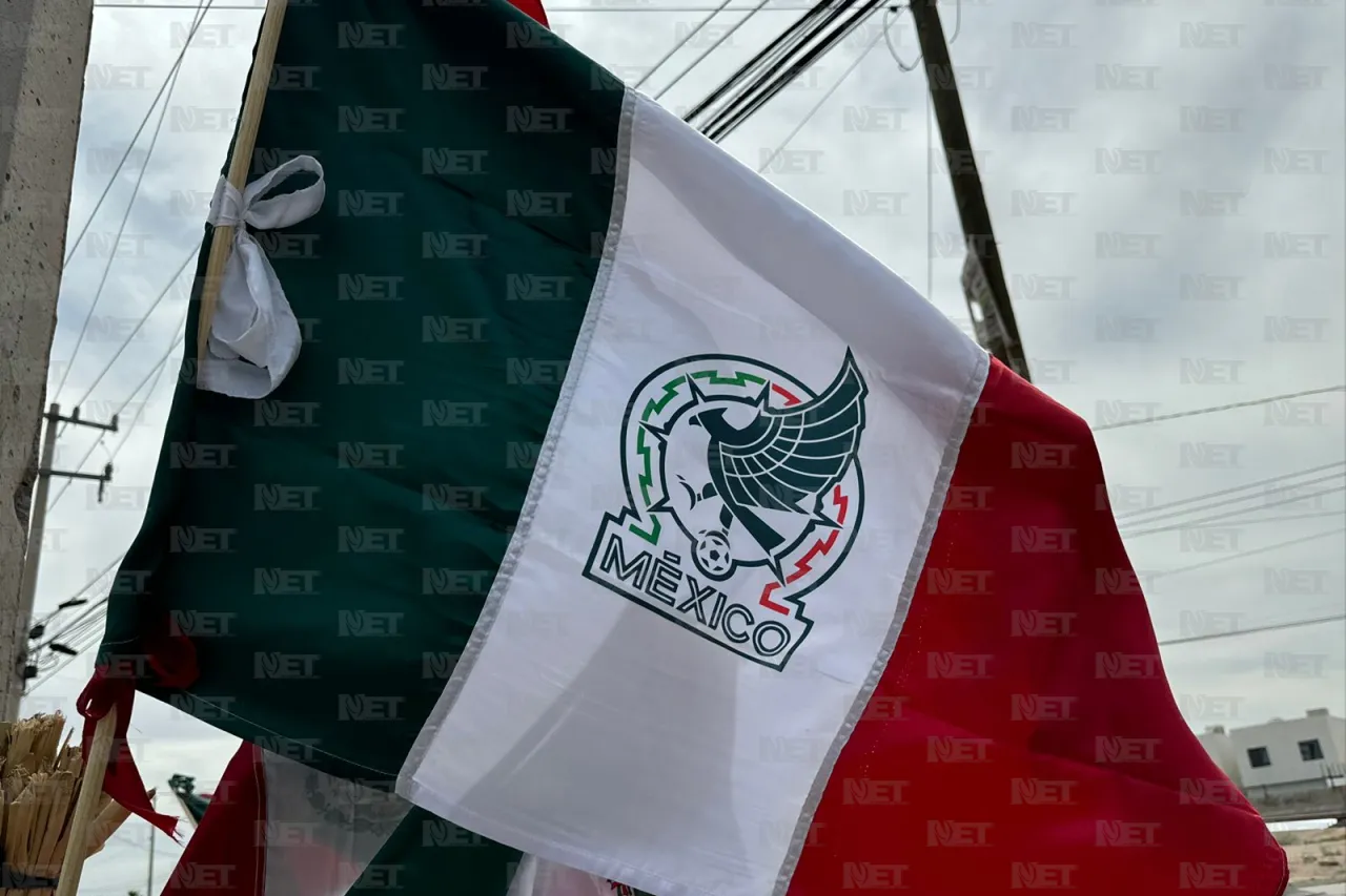 Impulsan banderas, playeras y botanas ventas por la fiebre mundialista
